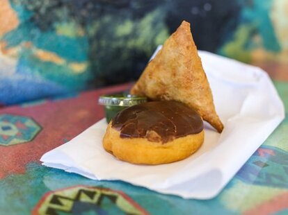 Ken's Donuts: A Restaurant in Austin, TX - Thrillist