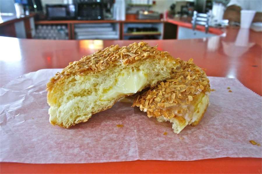 Donut Villa: A Restaurant in Detroit, MI - Thrillist
