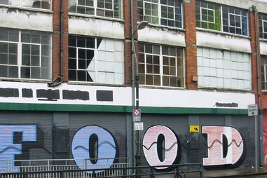 Bomb the burger: the best food graffiti - Thrillist