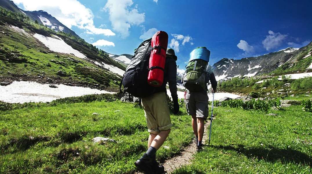 Best Hiking Gear - A Comprehensive Gear-Guide for Fall - Thrillist Nation