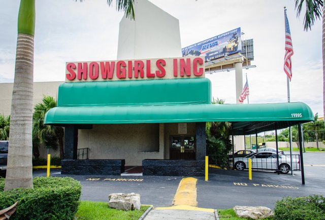 Best Strip Clubs Miami - The Definitive Guide (PHOTOS)