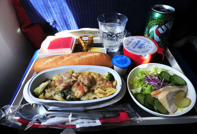 Best Airline Food - Turkish Airlines, Air France, Emirates and Others ...