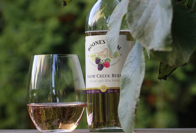 Best Boone's Farm Flavors - Thrillist