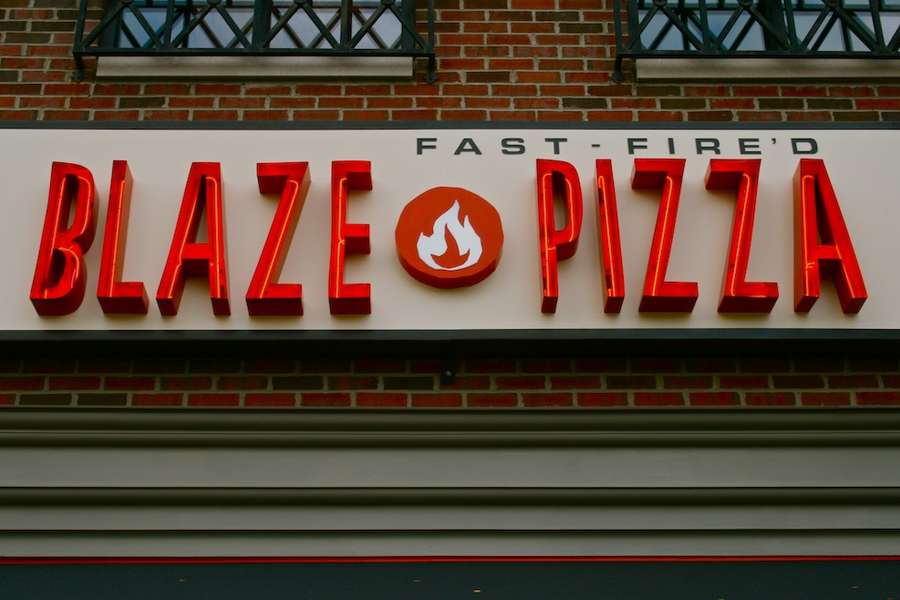 Blaze Pizza - Blaze Pizza Opening in Royal Oak - Thrillist Detroit