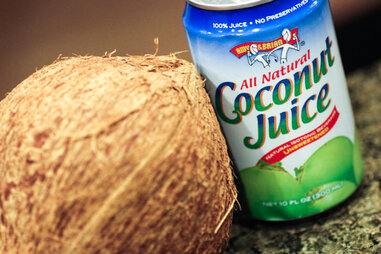 Best Coconut Water Brands, Ranked: Reviews for the Healthiest Options ...