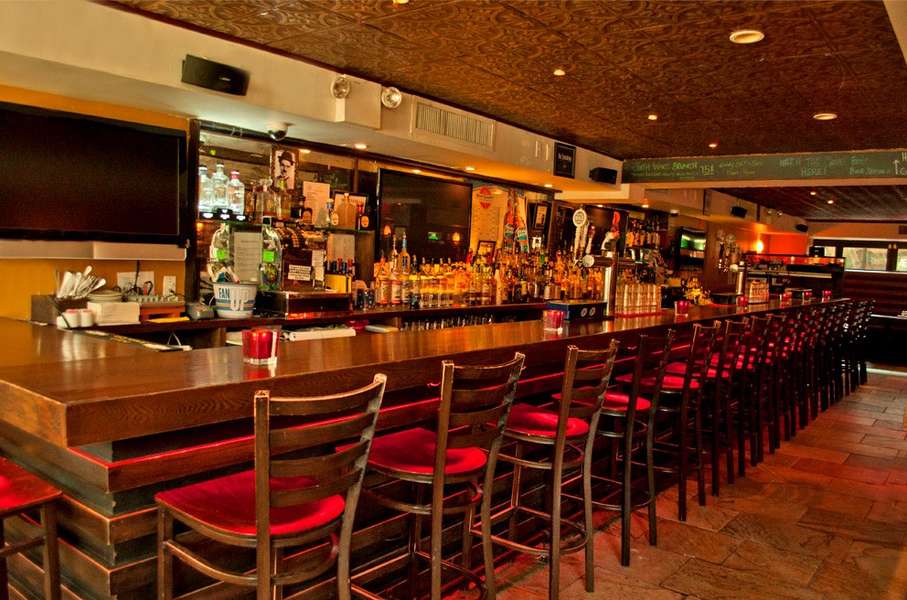 The Sixth Ward: A Restaurant in New York, NY - Thrillist