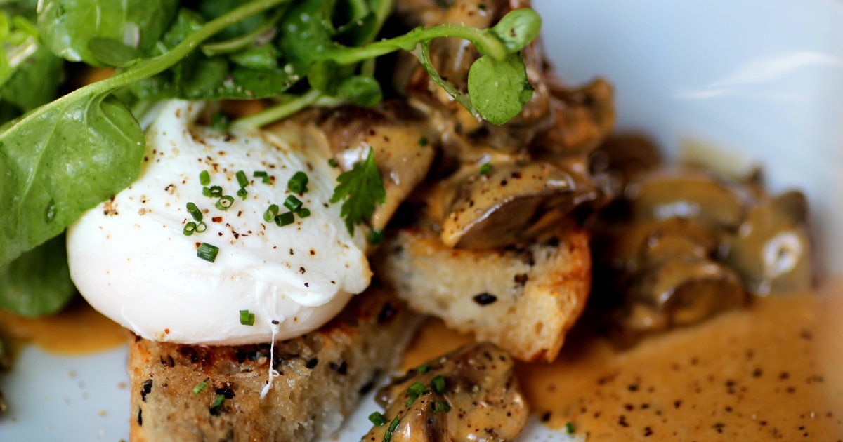 The Cavalier - Bacon sandwiches at an all-day, every-day brunch fest ...