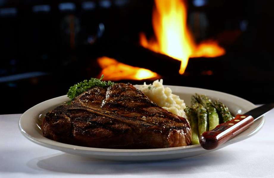 Daniel's Broiler: A Restaurant in Seattle, WA - Thrillist