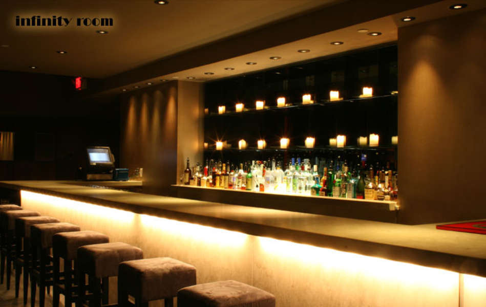 Zee Bar: A Bar in Philadelphia, PA - Thrillist