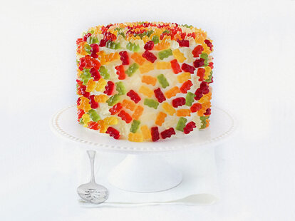 Raspberri Cupcakes - Candy addicts, feast your eyes on this gummy bear ...