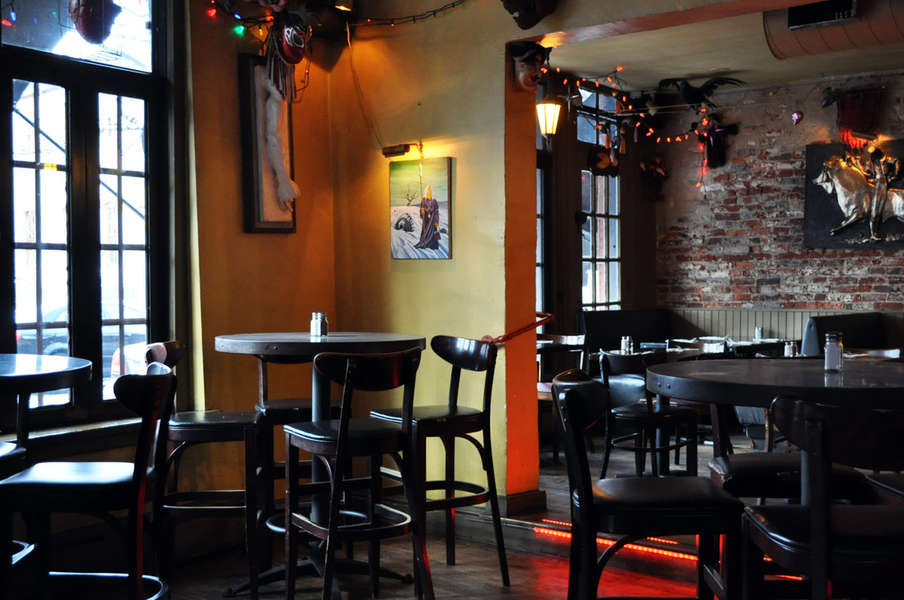 North Third Restaurant: A Bar in Philadelphia, PA - Thrillist