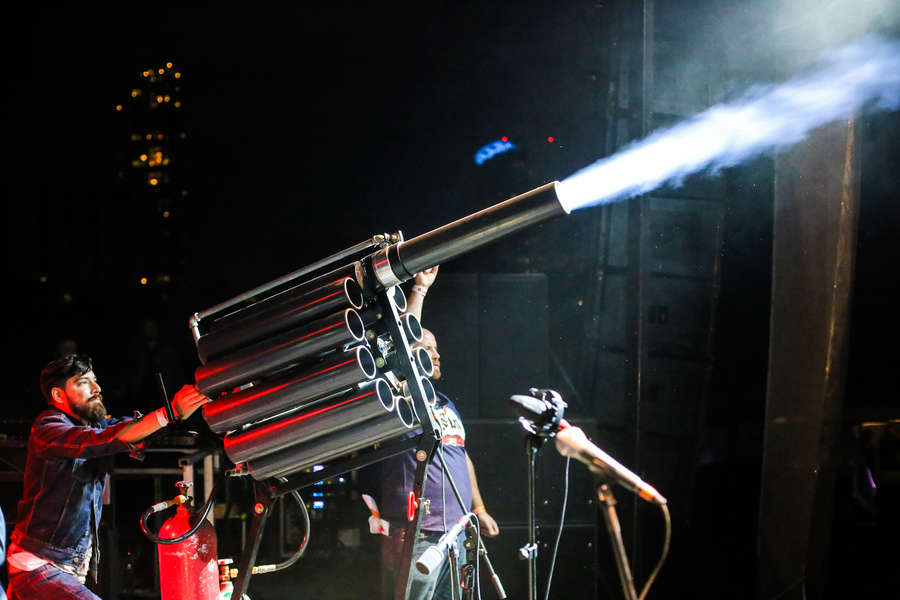 Taco Cannon at Fun Fun Fun Fest in Austin Continues Airborne Taco ...
