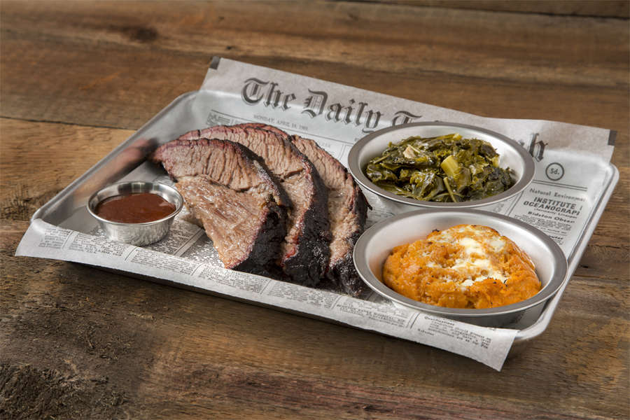 Old Crow Smokehouse - Can Wrigleyville sustain another BBQ restaurant ...