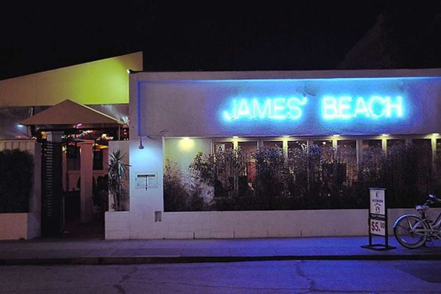 James' Beach: A Restaurant in Venice, CA - Thrillist