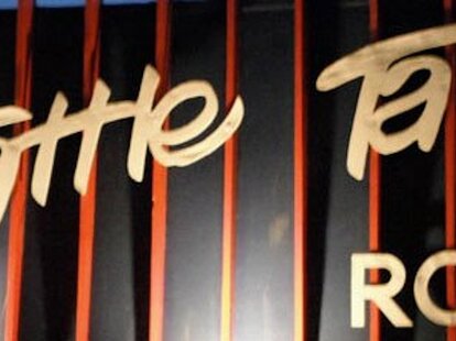 Tattle Tale Room: A Bar in Culver City, CA - Thrillist