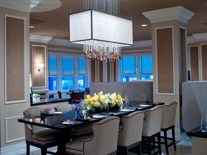 Landmark Restaurant: A Restaurant in Dallas, TX - Thrillist