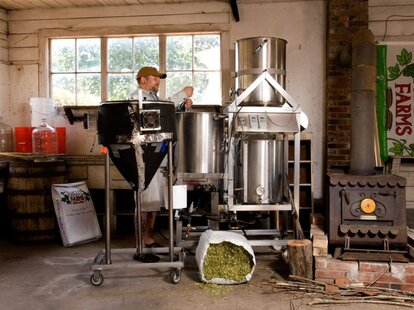 Rogue Farms Hopyard: A Bar in Independence, OR - Thrillist