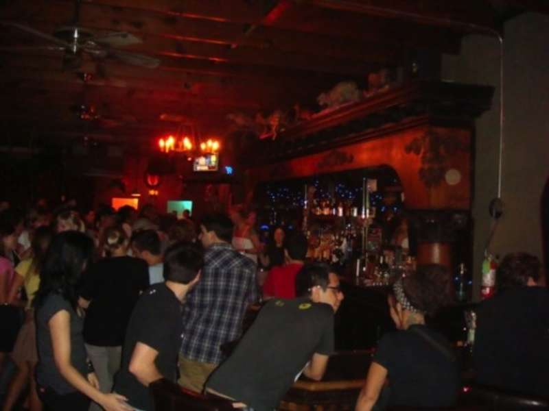 Longbranch Inn: A Bar in Austin, TX - Thrillist