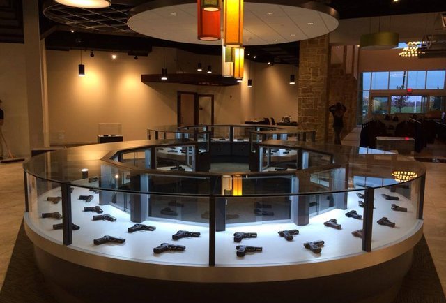Frisco Gun Club: A Dallas, TX Restaurant.