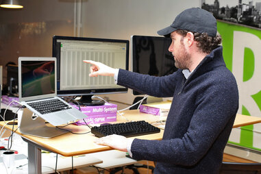 New Social Media App - Brewster Founder Steve Greenwood Makes Contact ...