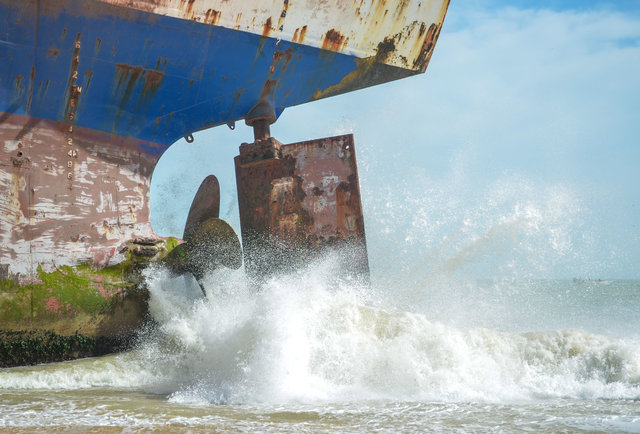The world's biggest ship graveyard