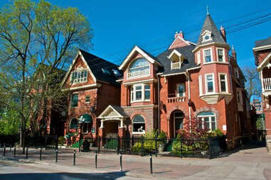 Toronto's Bad Decision Bars - Thrillist Toronto