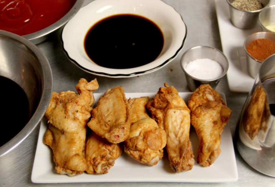 How to make Espresso BBQ Hot Wings - Super Bowl Snacks - Thrillist Nation