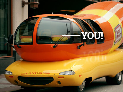 Drive the Oscar Mayer Wienermobile for a day via #Tweet2Lease ...
