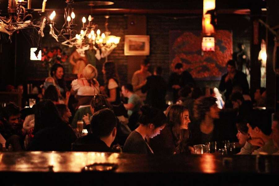 The best hidden bars in Toronto - The 6 best (mostly) hidden spots in ...