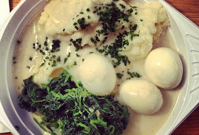 Berlin's Most Famous Food - 9 Dishes and Where to Eat Them