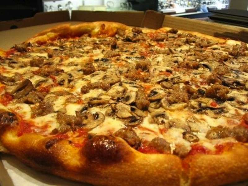 Marcello's Pizza: A Restaurant in San Francisco, CA - Thrillist