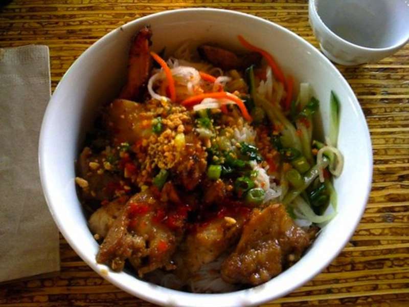 Gingergrass: A Restaurant in Los Angeles, CA - Thrillist