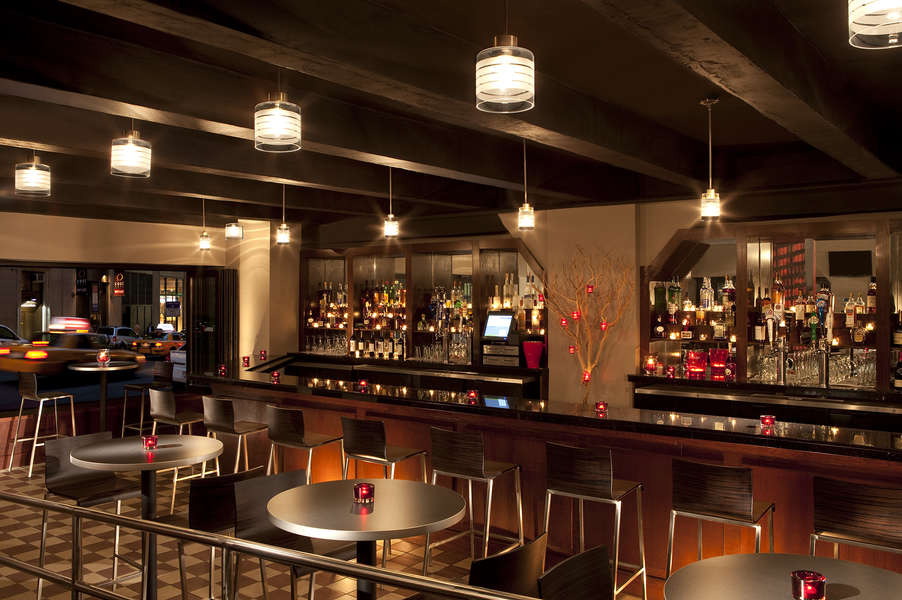 Vander Bar: A Bar in New York - Thrillist