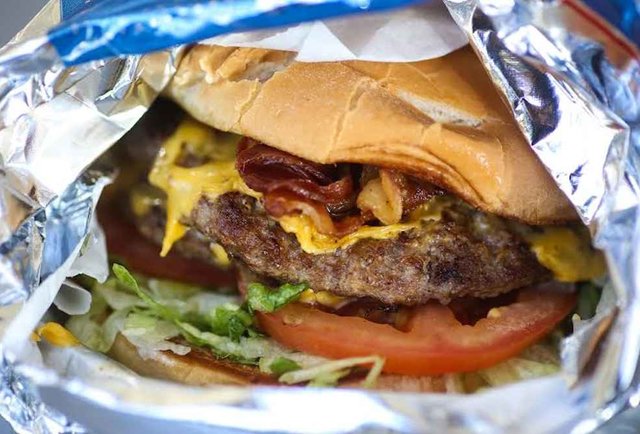 Fun Facts You Didn't Know About Sonic, America's Drive-In - Thrillist