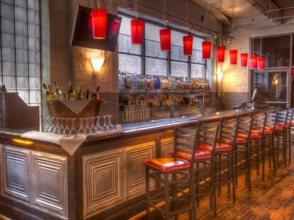 Manayunk Brewery & Restaurant: A Bar in Philadelphia, PA - Thrillist