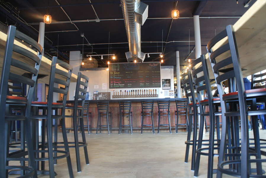 Jagged Mountain Craft Brewery: A Bar in Denver, CO - Thrillist