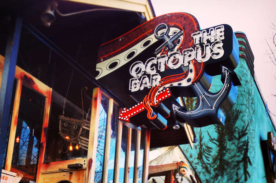The Octopus Bar: A Bar in Seattle, WA - Thrillist