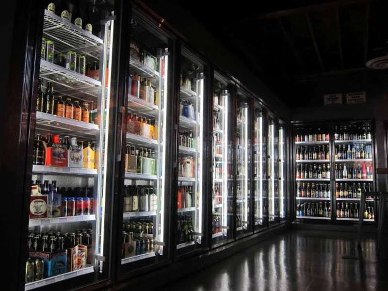 Select Beer Store Bottle Shop & Tap Room: A Bar in Redondo Beach, CA ...