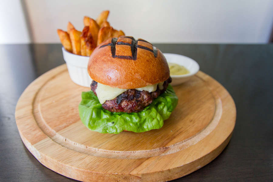 The Beech Tree: A Bar in Toronto, ON - Thrillist