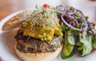 Danforth Pizza House: A Toronto, Canada Restaurant.