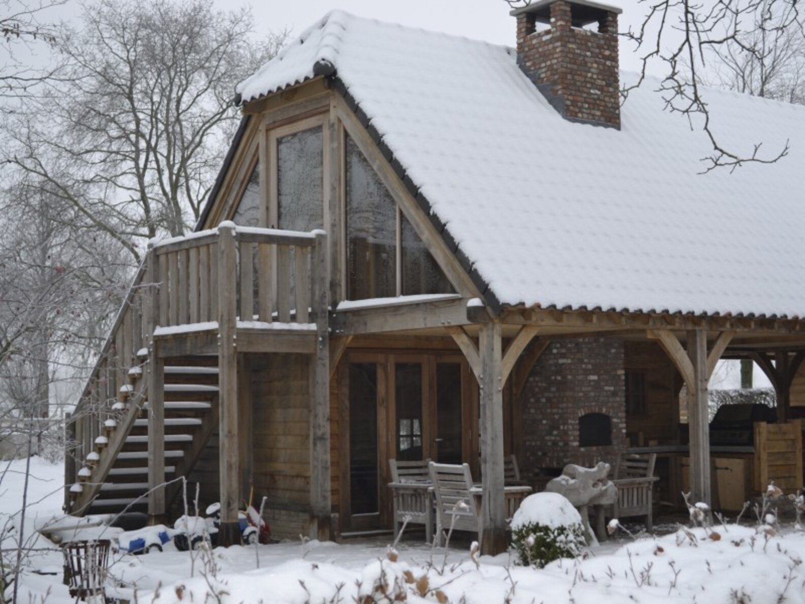 One Room Hotels Around the World - Thrillist