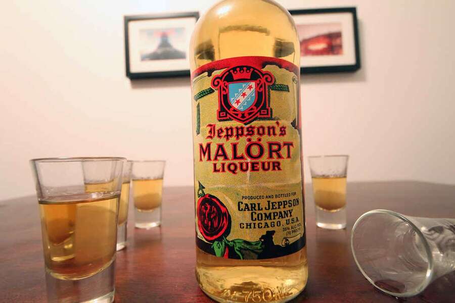 Malort Documentary - Chicago - Thrillist