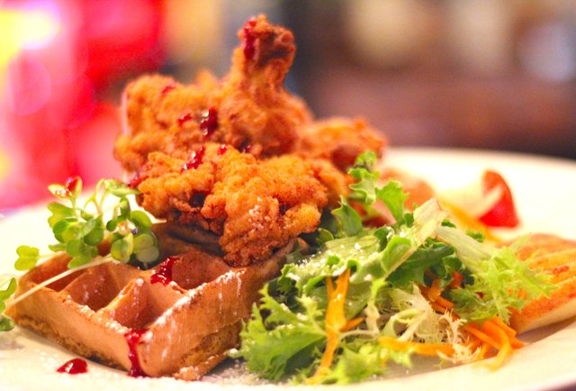 From Gladys Knight to Nana G - Atlanta's best chicken and waffles