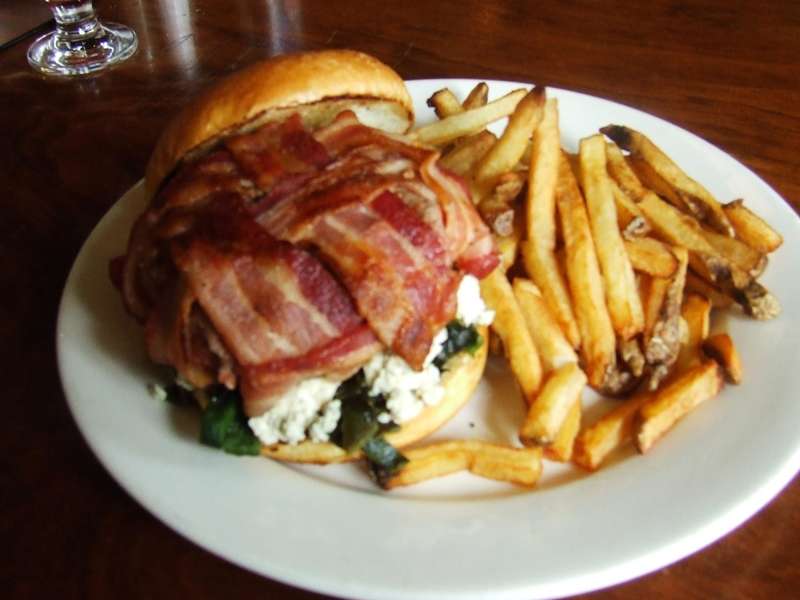 Flo: A Restaurant in Chicago, IL - Thrillist