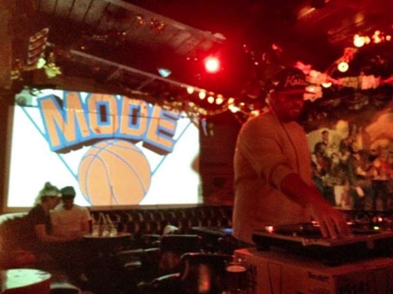Cha Cha Lounge: A Bar in Los Angeles, CA - Thrillist