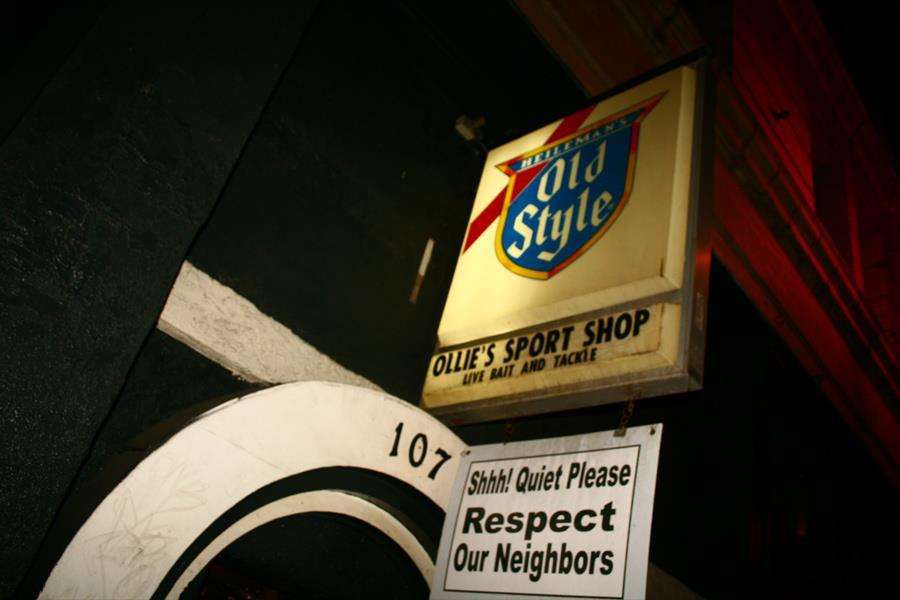 Bar 107: A Bar in Los Angeles, CA - Thrillist