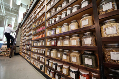 Best Chicago Grocery Store Mariano's - Thrillist