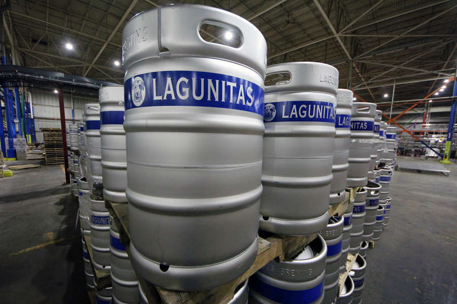 Lagunitas Chicago Brewery - Thrillist