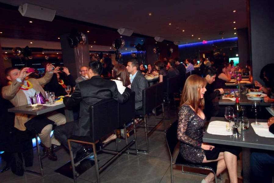 Barcode: A Bar in Washington, D.C. - Thrillist