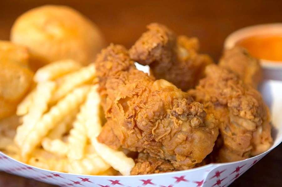 From Ezell's to Ma'ono best fried chicken in Seattle - Thrillist